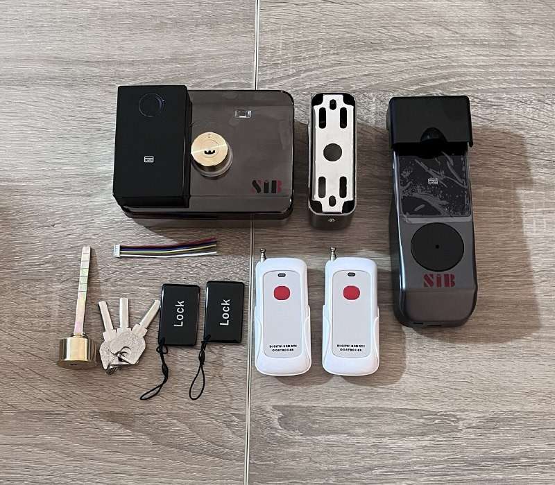 Smart door lock SIB - Smart Solution Company